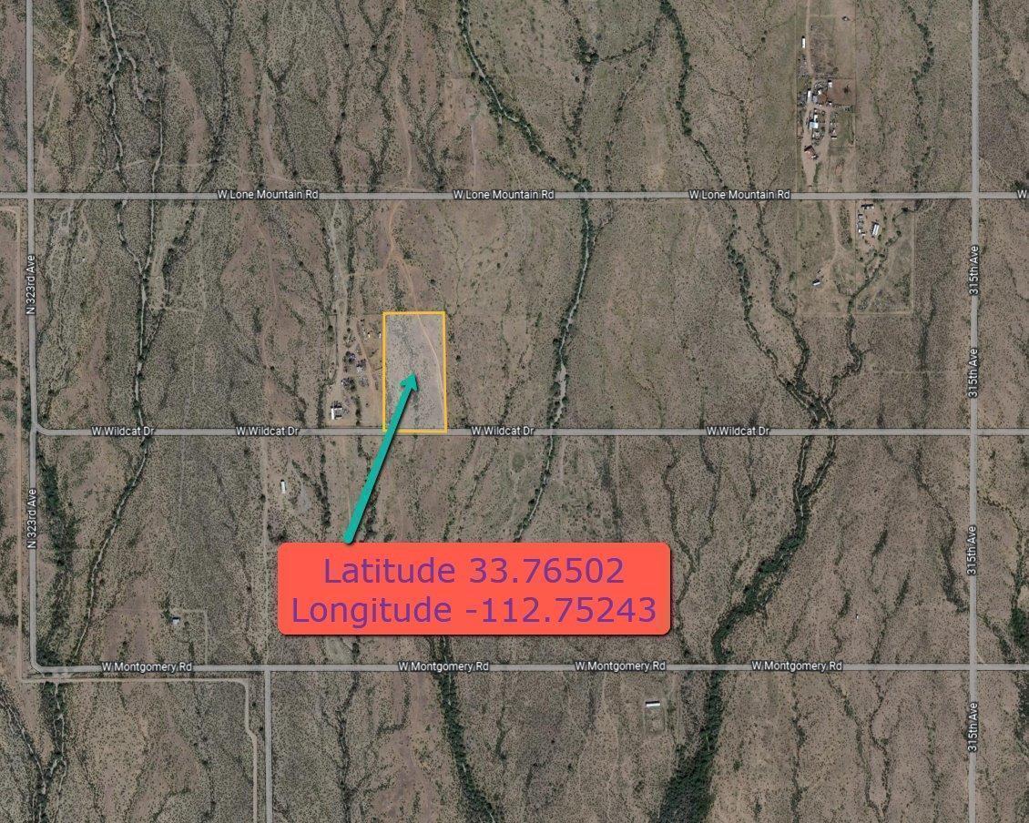 Awesome 5 acre parcel of raw land in Whispering Ranch, Whittman, AZ