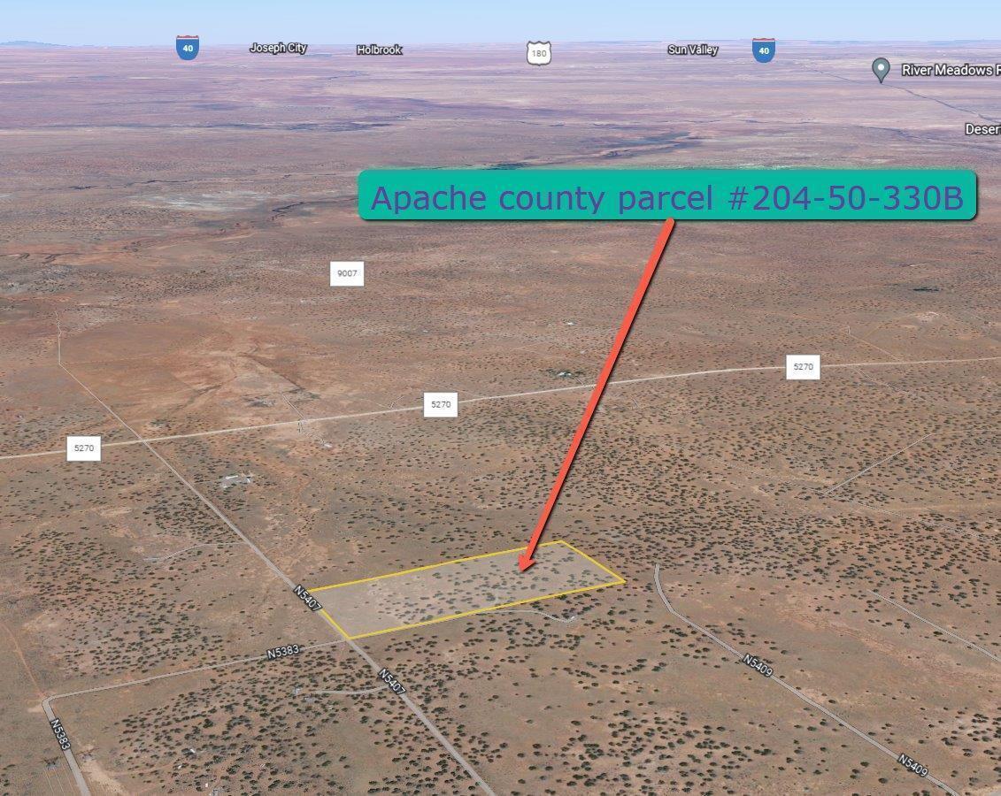 Escape the city life at this great 18.8 acre parcel in Woodridge Ranch, north of Concho, AZ